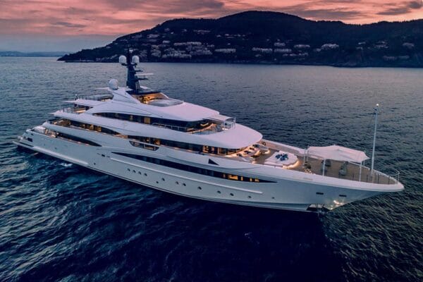 Behind the scene of CLOUD9 entertainment systems - Videoworks Group